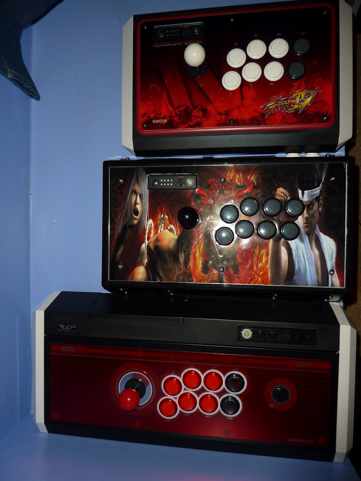 Akihabara Arcade Games: Arcade Stick Size Comparison - Hori VLX, Street ...