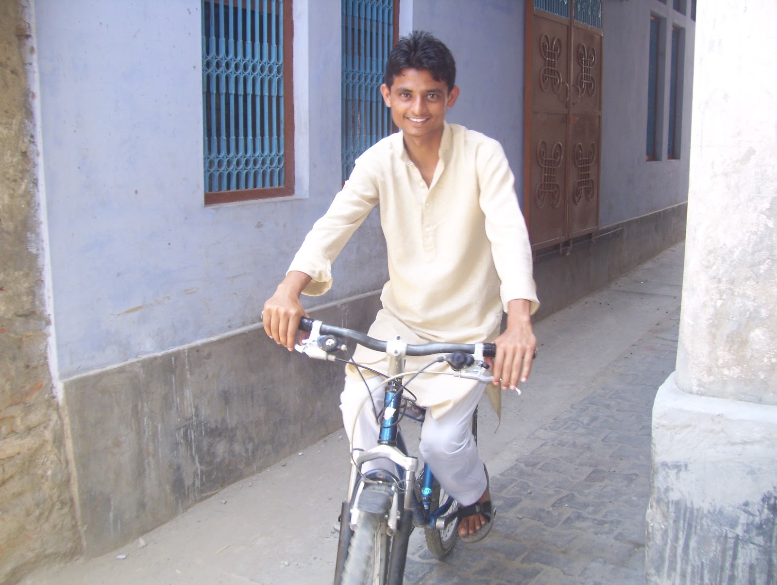 Mohammad Rashid: Asad Affan