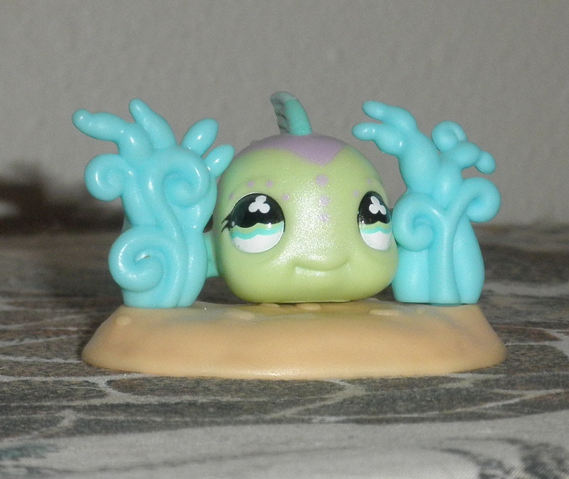 Collectomania: LPS Fish