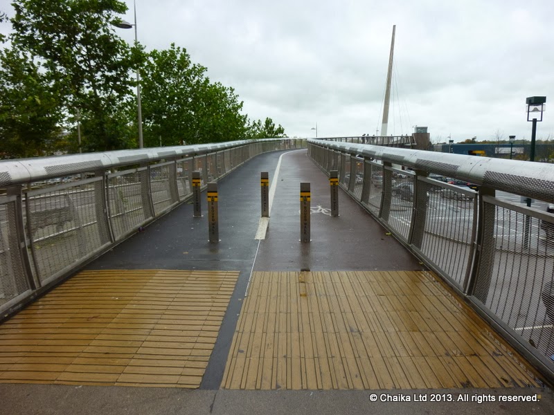 Second Gear: How many bollards does a bridge need?