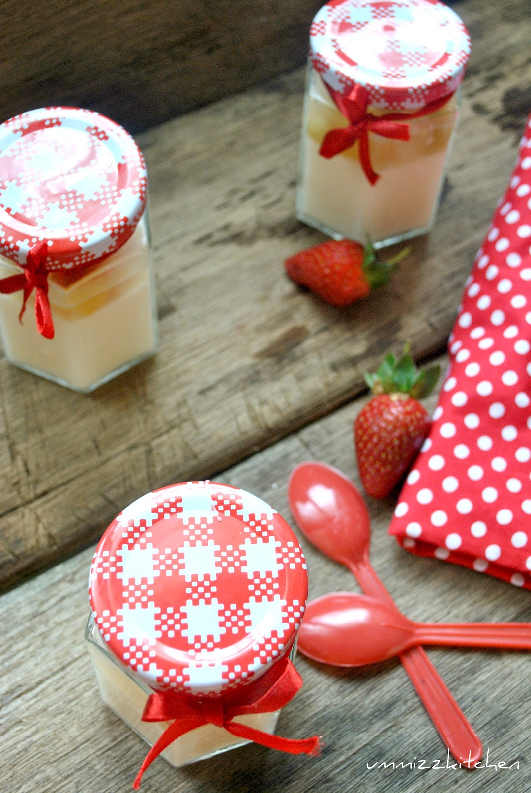ummizzkitchen: Pudding In A jar