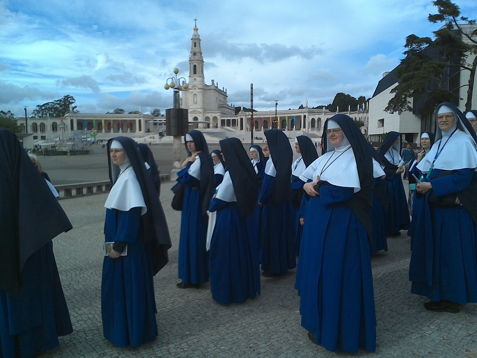 On Bended Knee: Fatima at last!