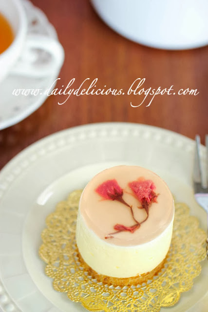 dailydelicious thai: Sakura White chocolate Rare Cheesecake: Sakura ...