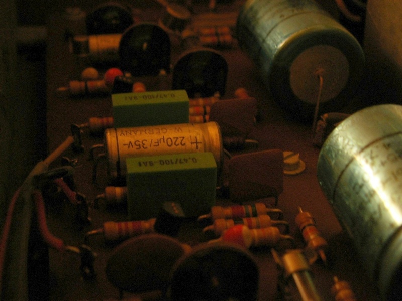 Inside Hi-Fi: Dual CV 40