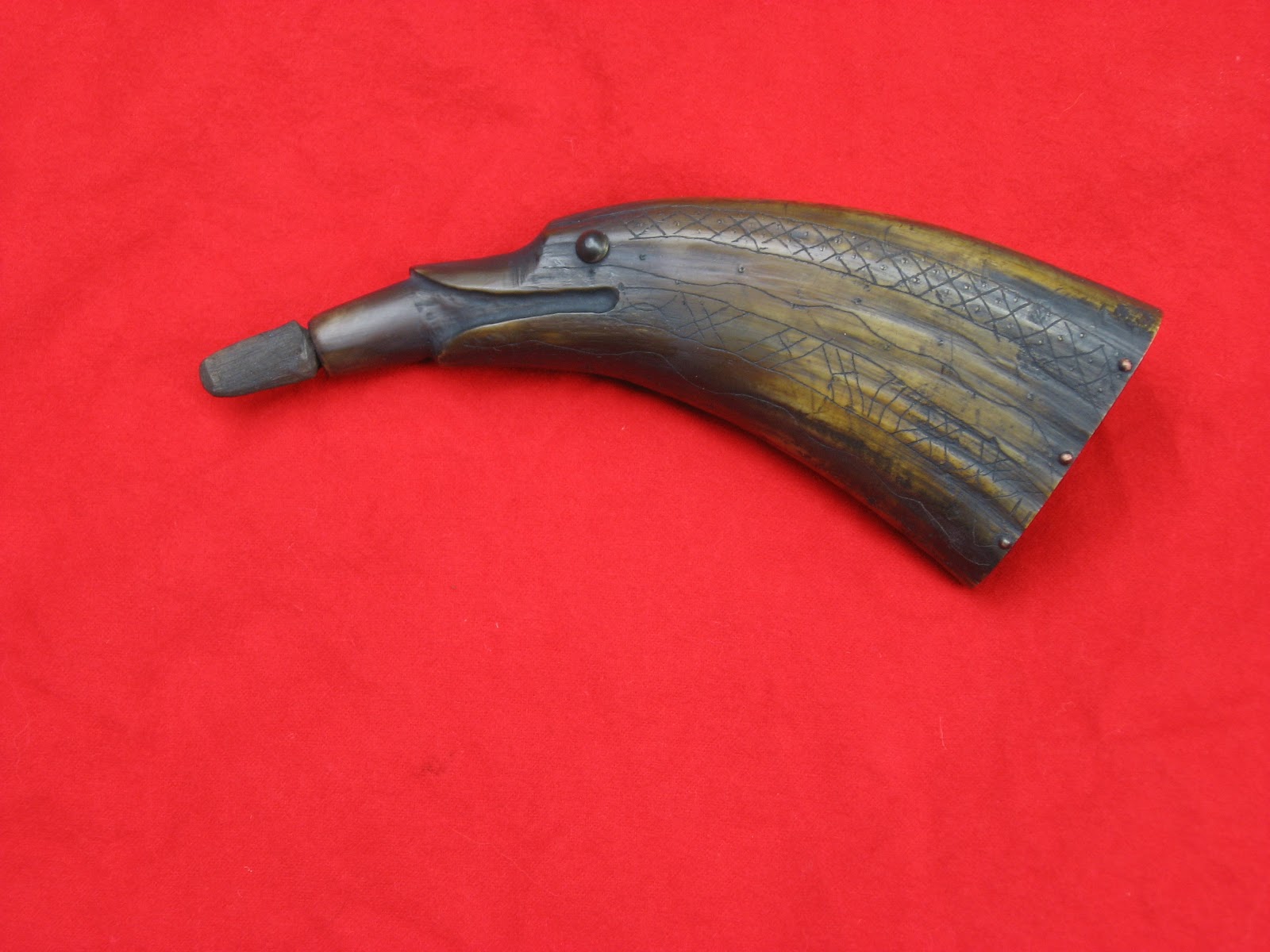 Contemporary Makers: Priming Horn by Ron Vail