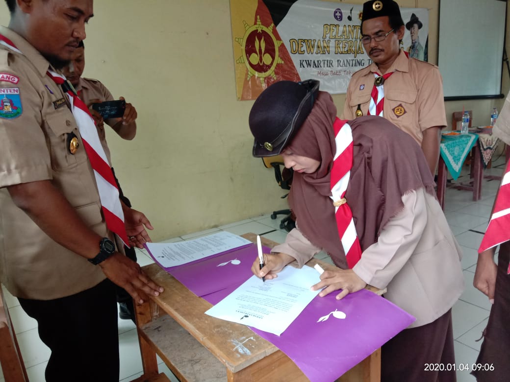 KABAR PONTIRTA: Pelantikan Dewan Kerja Ranting Gerakan Pramuka ...