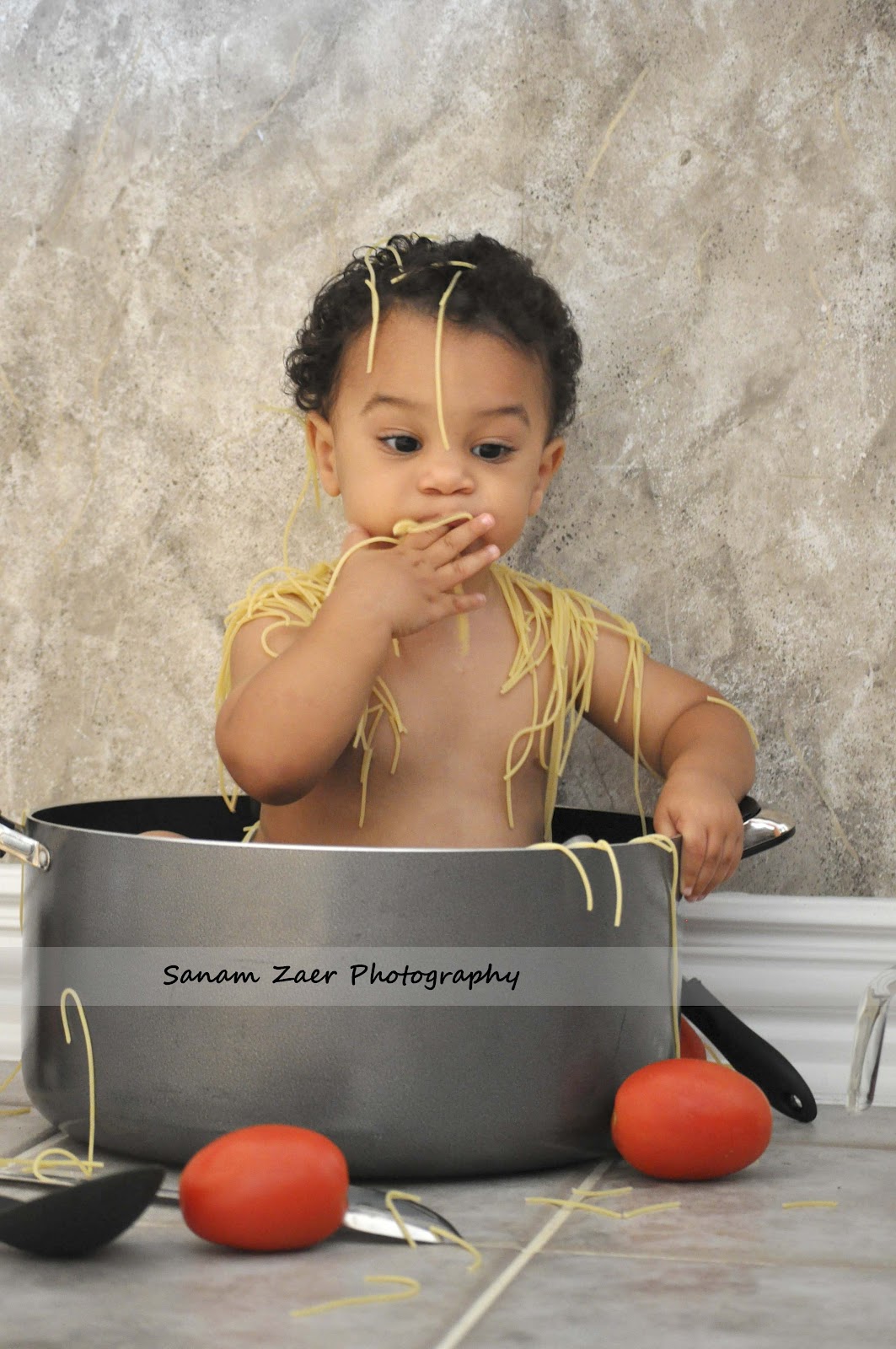 Sanam Zaer Photography: Aiden's Spaghetti Portraits