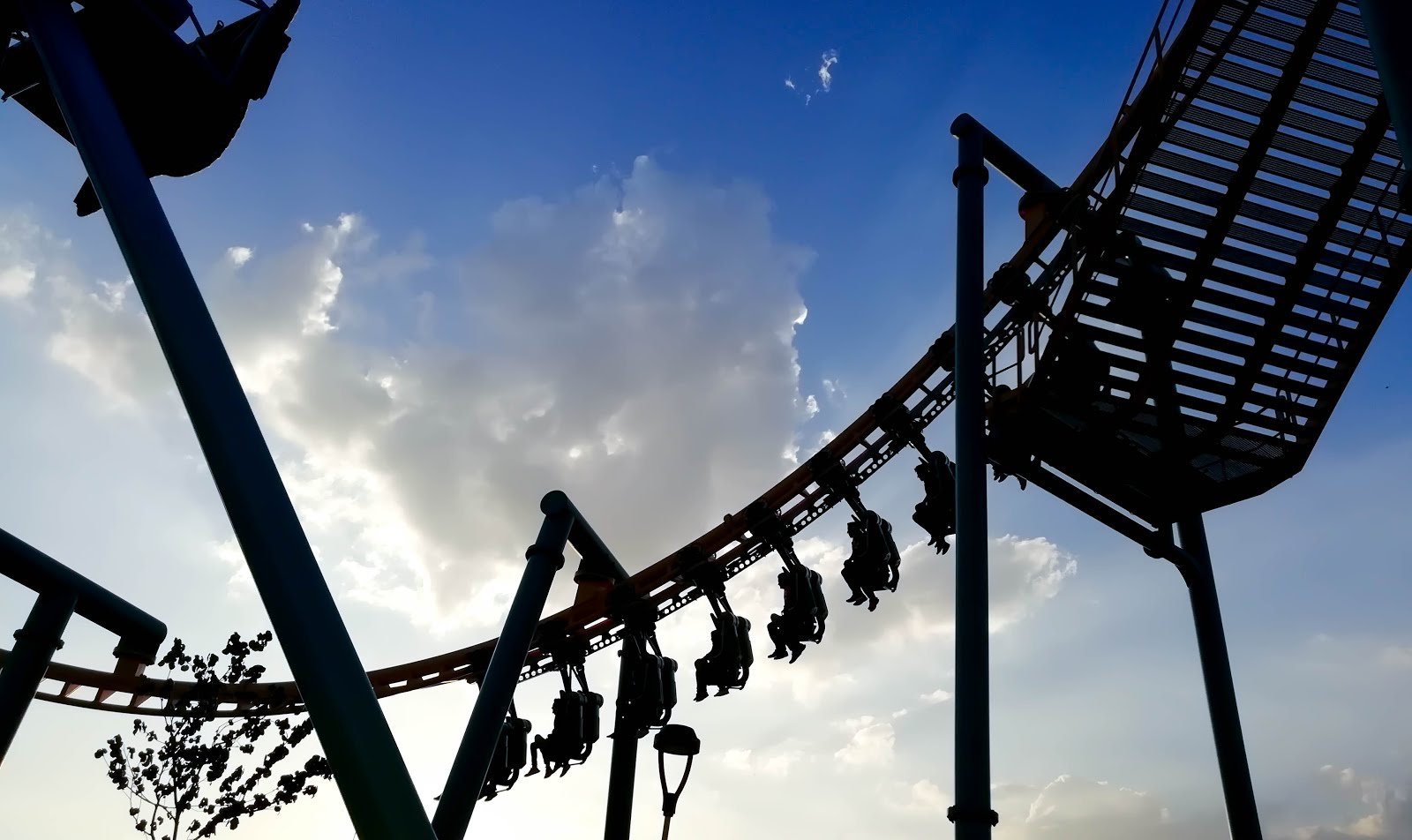 OPEN ADDICTION: KATAPLUM - APERTURA