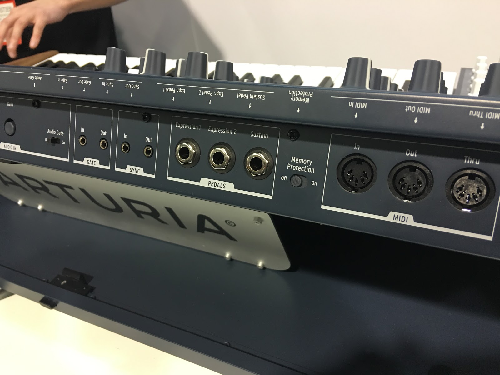 MATRIXSYNTH: The I/O of the MatrixBrute