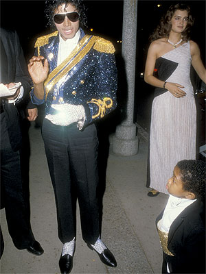 Smarten Up: Boy Meets Girl - The Masculine Footwear Trend Rolls On...