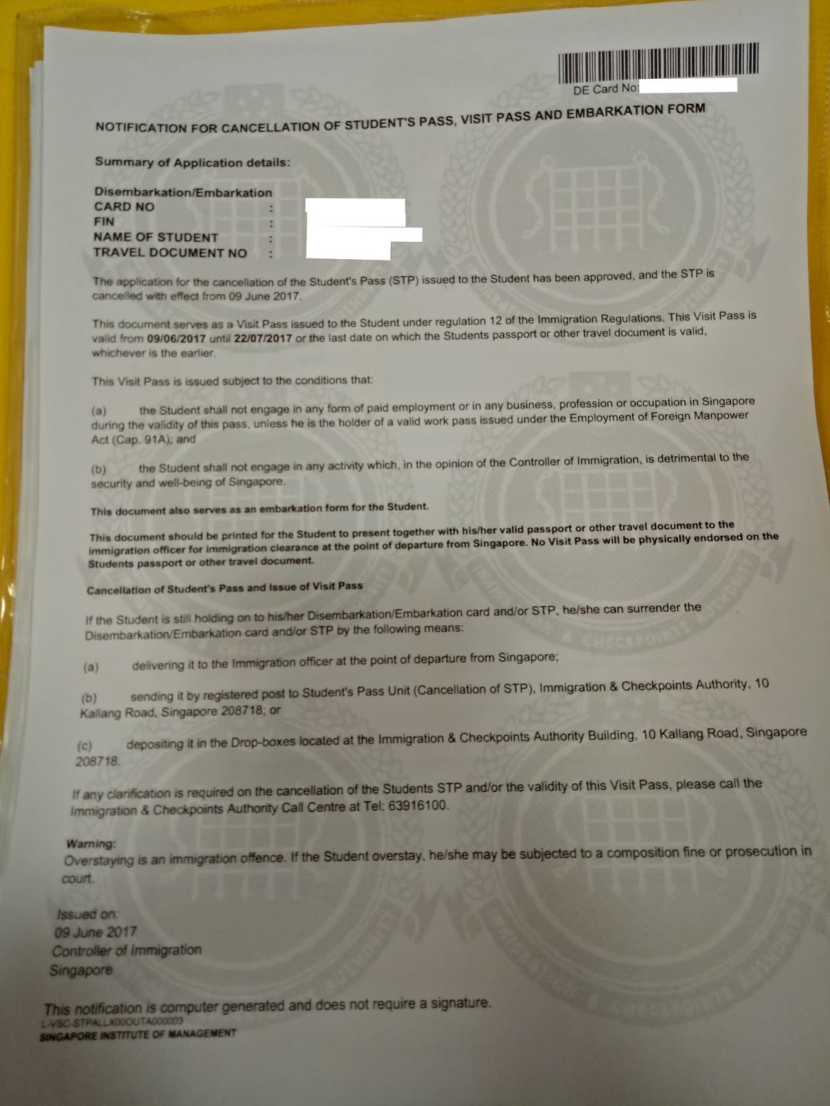 Yoon‘s House: Collecting Student Pass at ICA Building (Singapore)