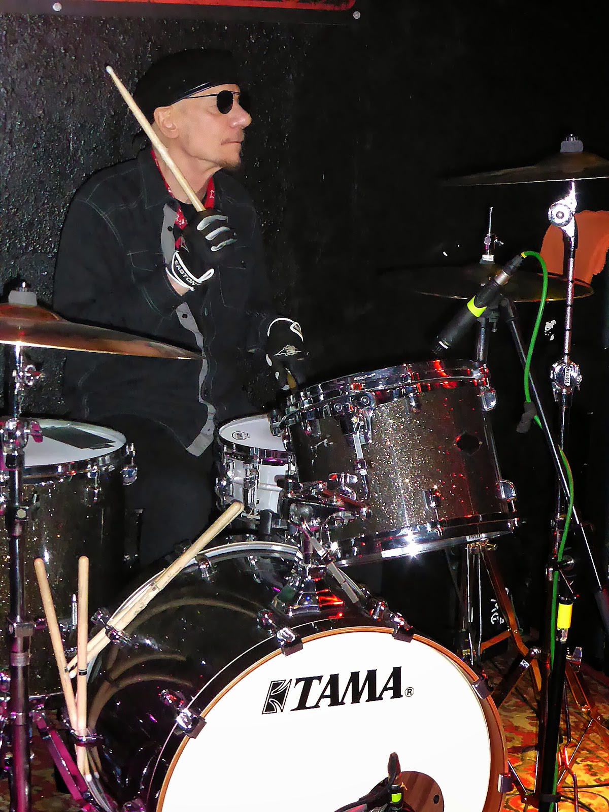 H M F A E : MICHAEL KATON