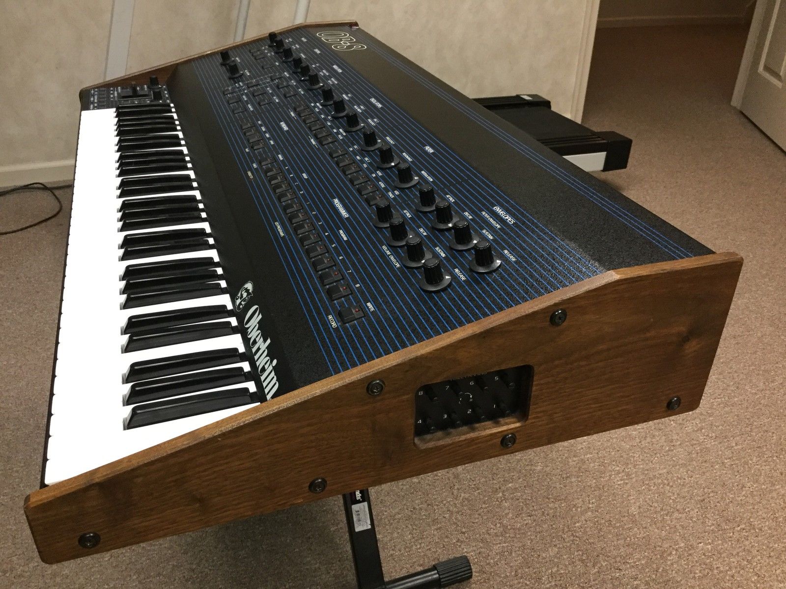 MATRIXSYNTH: Oberheim OB 8 with Midi & Aftertouch