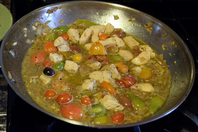 Chicken Caprese Pasta - The Kitchen Wife