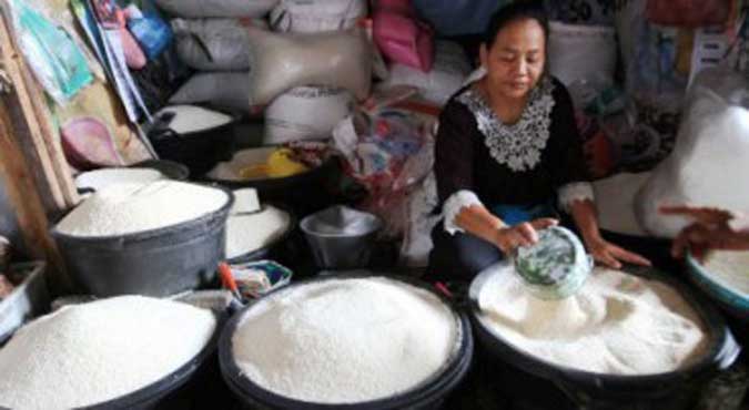 Harga Beras Antarpulau Di Ambon Stabil - Maluku Post