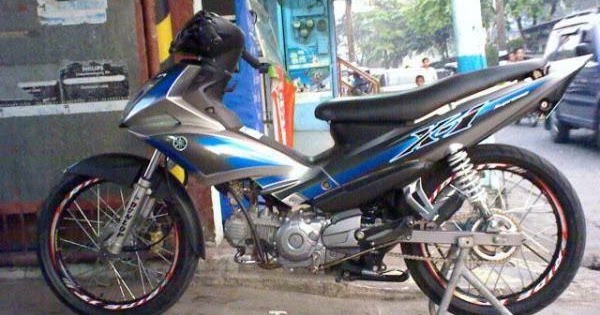 Fast Havey Bikes: Yamaha x1