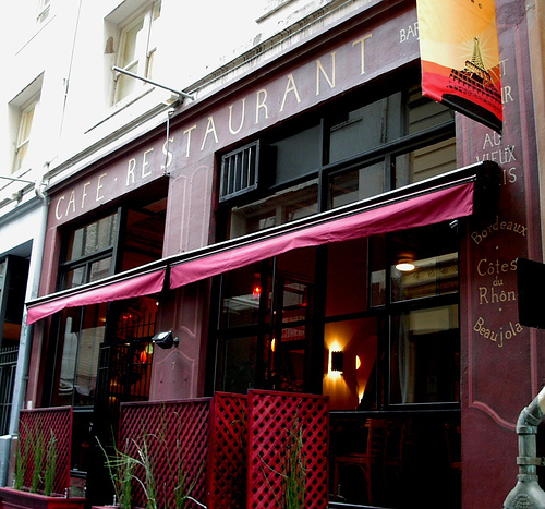 digital jumbly - philip page's blog: RAVE - Cafe Claude