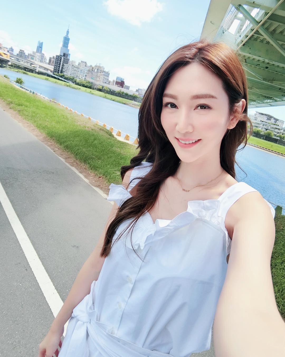 ASIAN CELEBS: VICKY TSENG