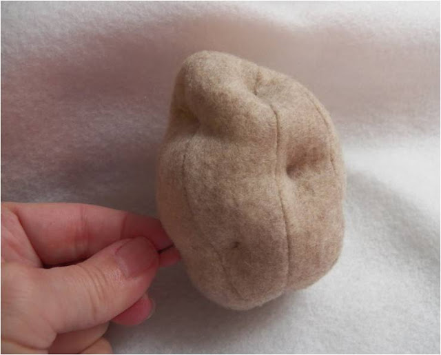 Art Threads: Monday Project - Felt Potatoes