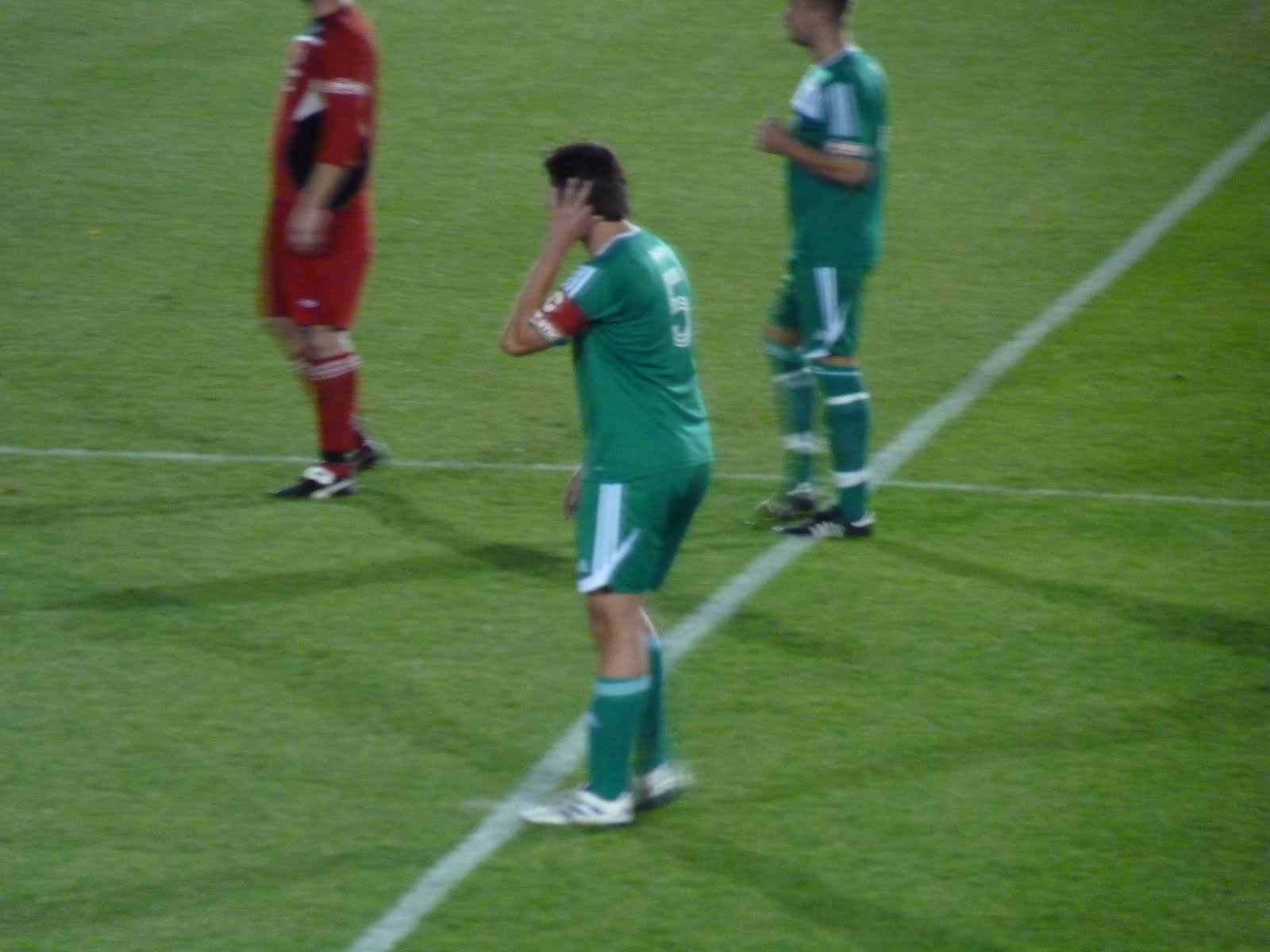 The Groundhopper: Bedworth United A Woodford United A