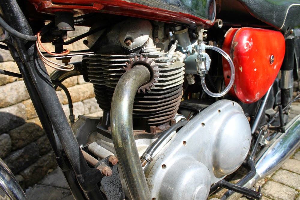 MotArt: 1966 Matchless for sale