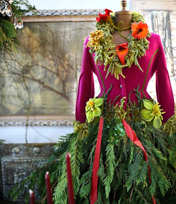 Selvage Blog: Fantasy Christmas Coat!