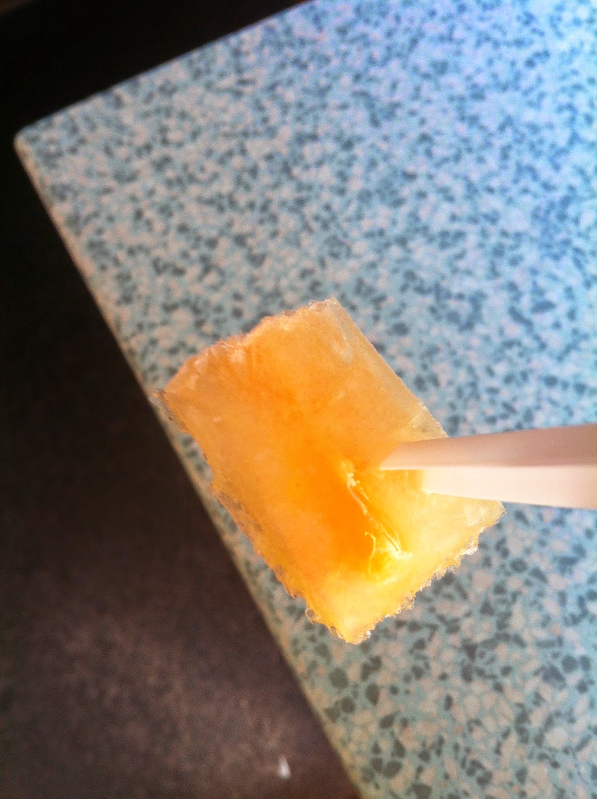 The Perks Of Meg: DIY: Orange Ice Cube Popsicles.
