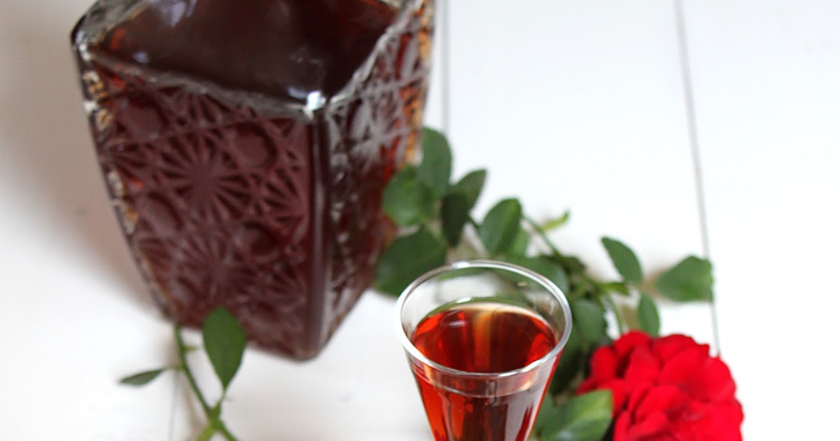 Apetyt Smaku!: Nalewka Różana