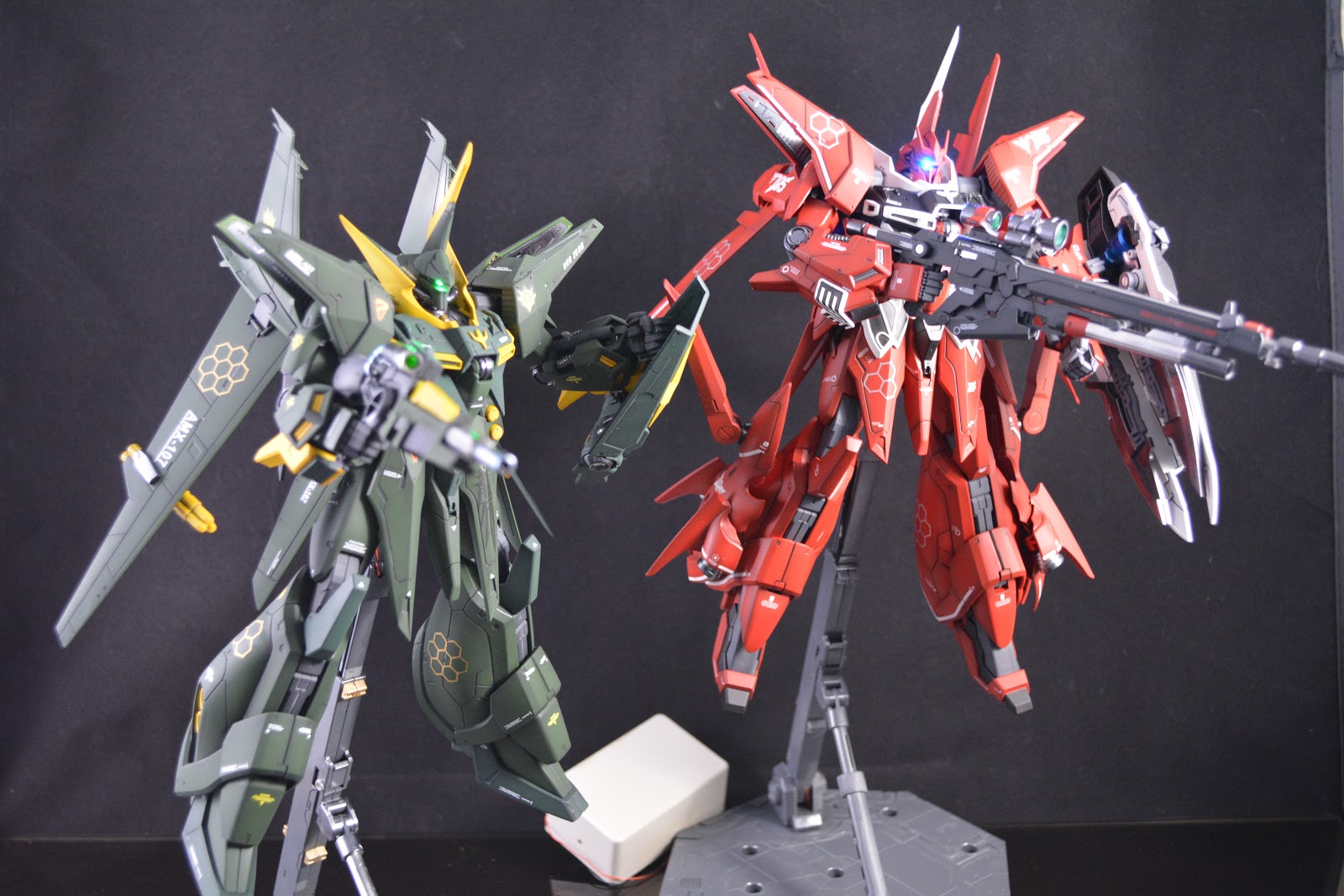 Sneeps Robot Garage: RE 1/100 AMX 107R Rebawoo custom