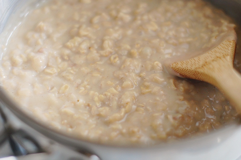 Frog Goes to Market: Saturday Morning Oatmeal