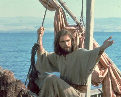 Comunidad Cristiana: Jesús te pide Retomar tu Tarea (Lucas 5:1-11)