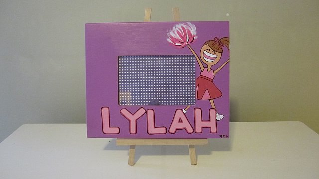 mandeeblogs: The Name Frame Game