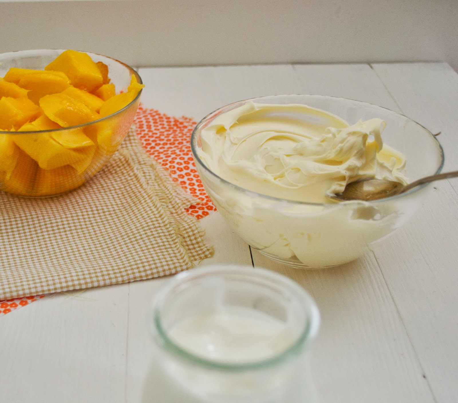 Crema fácil de Mango | Cosas mías y de Ana, recetas y más
