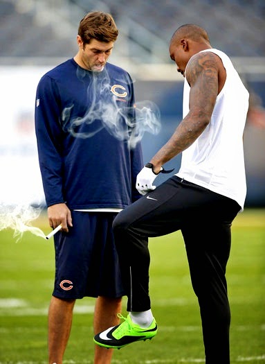 NWK to MIA: More Smoking Jay Cutler Pictures Have Surfaced LOL
