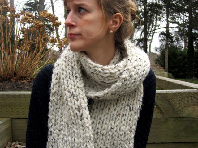 Free Pattern: Snow Scarf | wiseknits