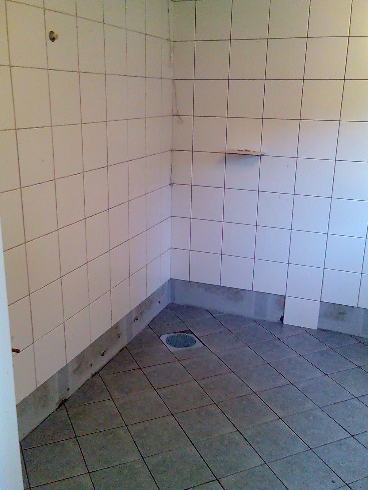 HVID FLIS OSLO: Fliser Bad