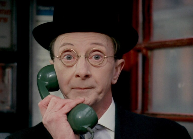 Film Fan: Zeta One (4 Stars)