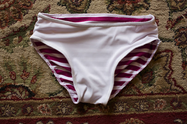 Zaaberry: Girls 2-Piece Swimsuit - TUTORIAL & PATTERN