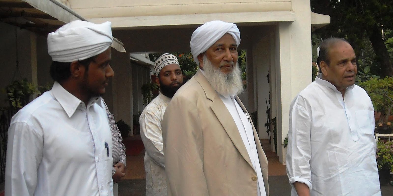 kanthapuram ap.usthad with shankara narayanan | islamic photo gallery