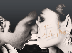 Shirtless Bollywood Men: Kissing Varun Dhawan