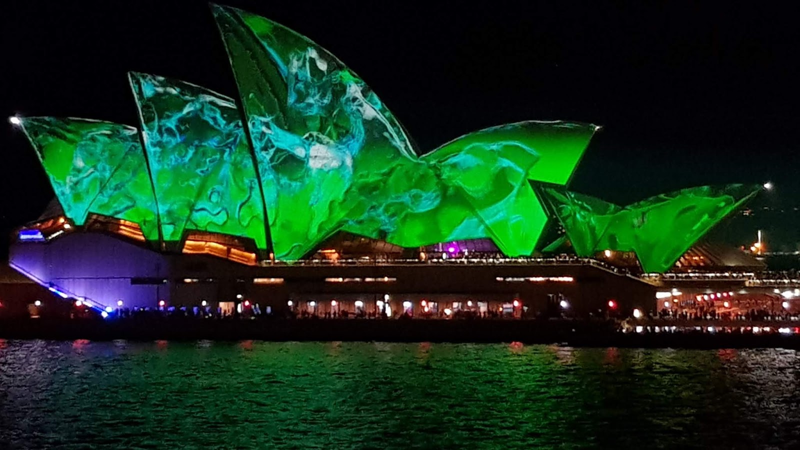 Sydney - City and Suburbs: Sydney Opera House, Vivid Sydney, Lighting ...