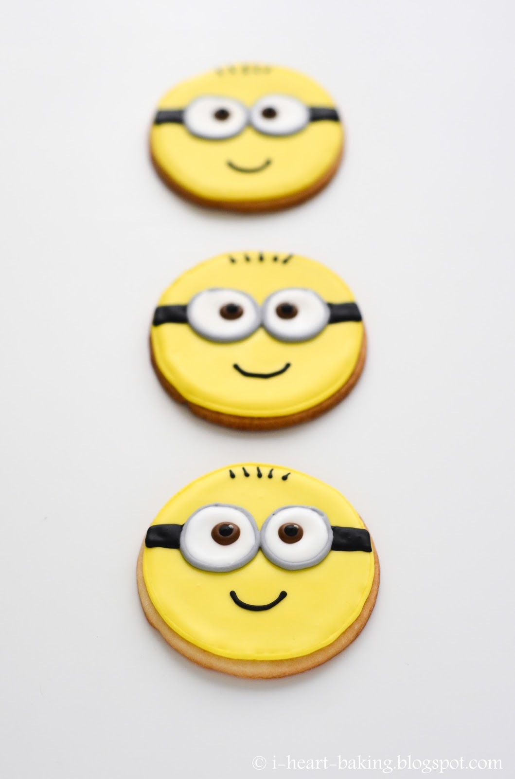 i heart baking!: minion cookies