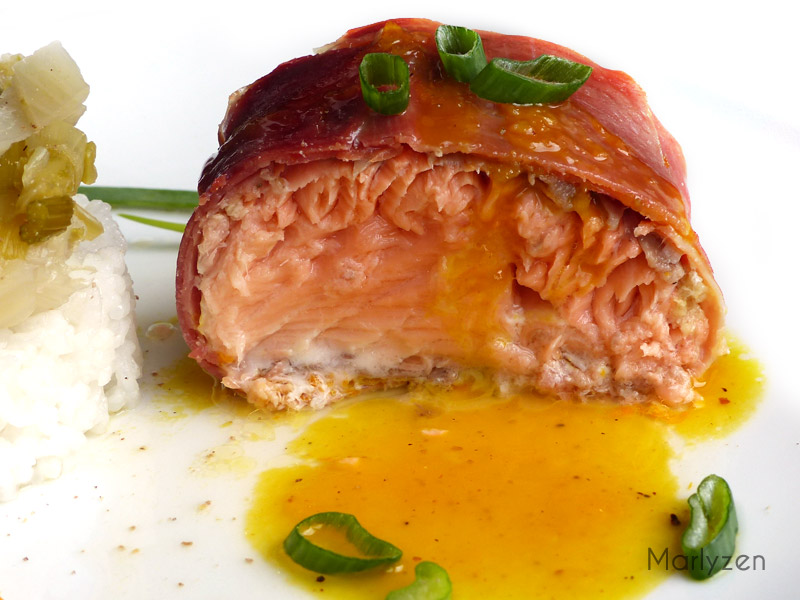 Rôti de saumon au jambon cru, sauce à l'orange | Marlyzen, cuisine ...