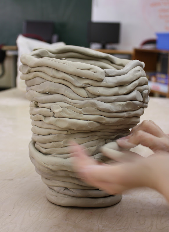 Barbara's Thought of the Day: Giant Coil Pots Are Fun