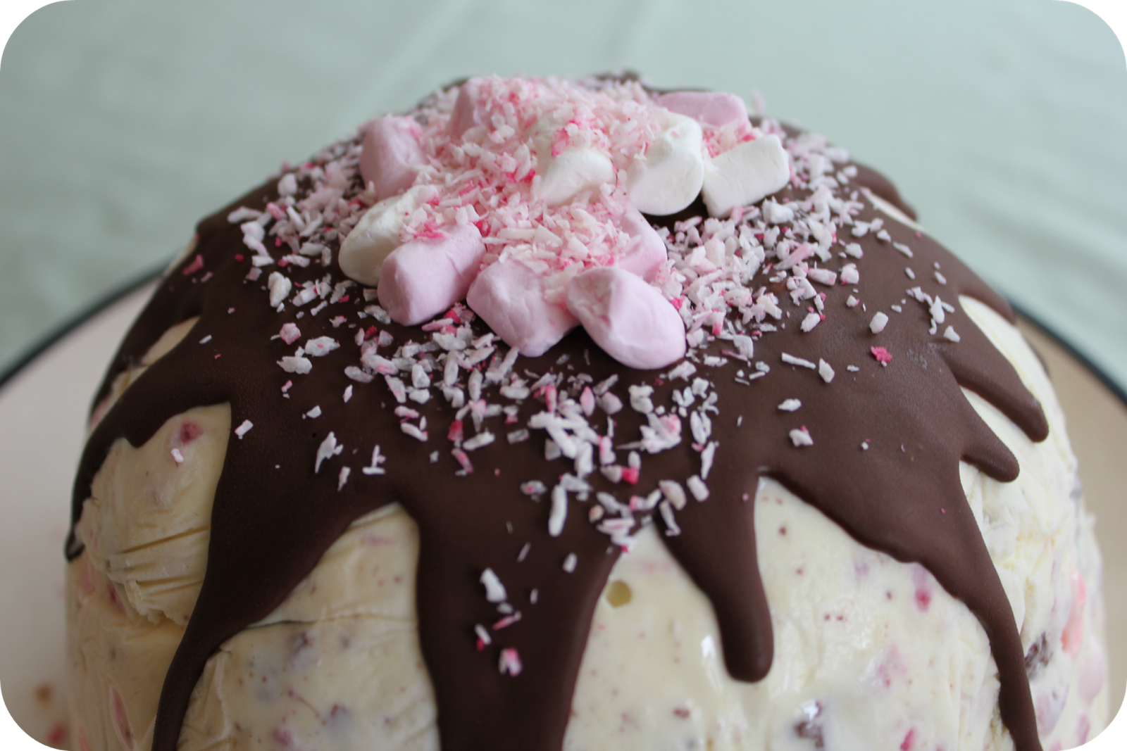 It's Marie Made!: Chelsea Winter Gluten Free Chocolate Cheesecake