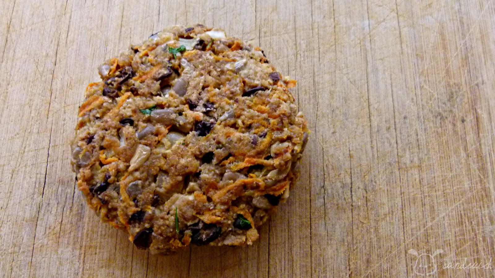 Oscar's Sandwich: Black Bean and Sunflower Seed Burger