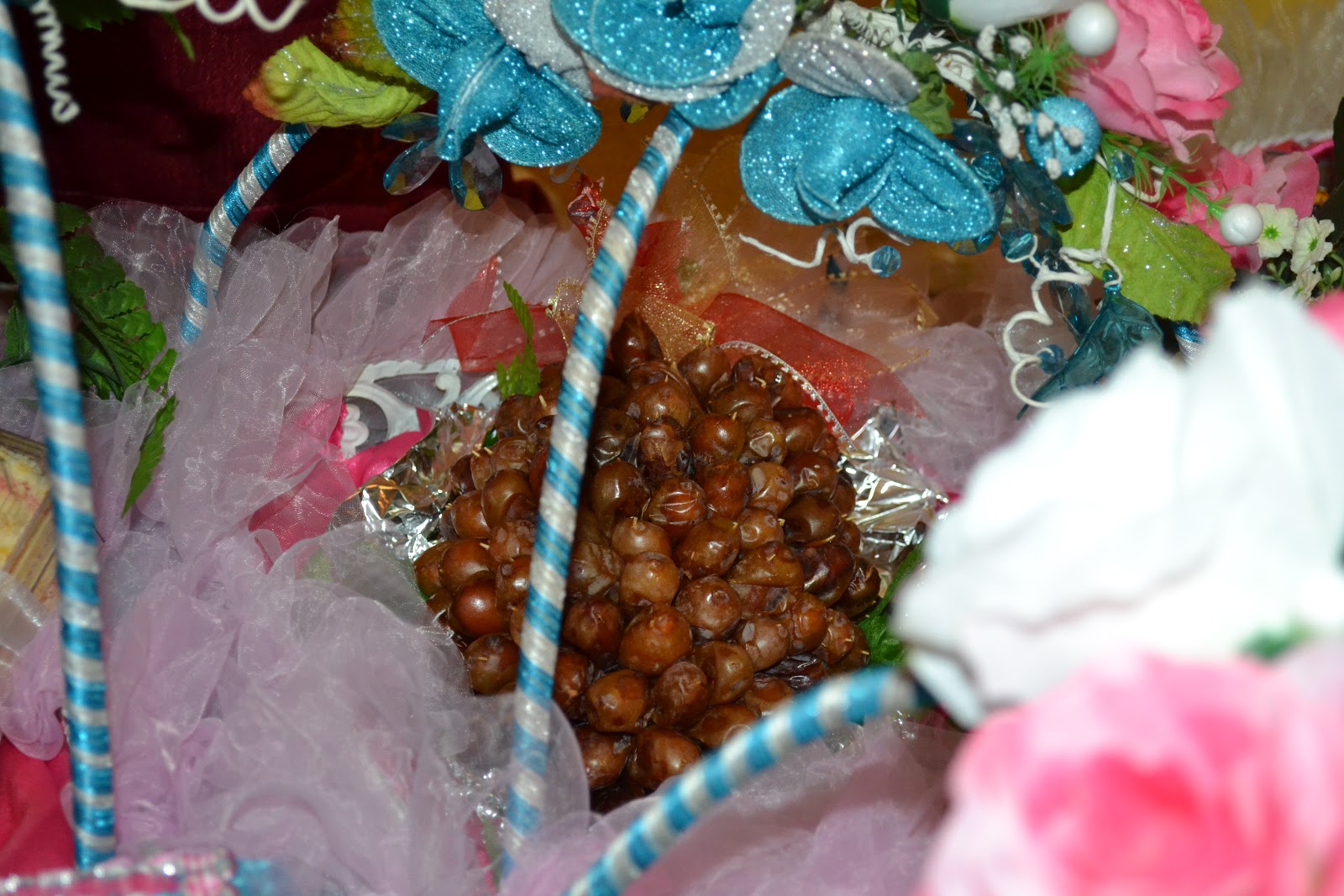 BRIDAL KAMI: Hantaran Tunang (manisan)