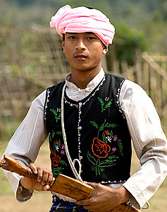THE KHAMTIS AND THEIR KINSMEN - TAI KHAMTI