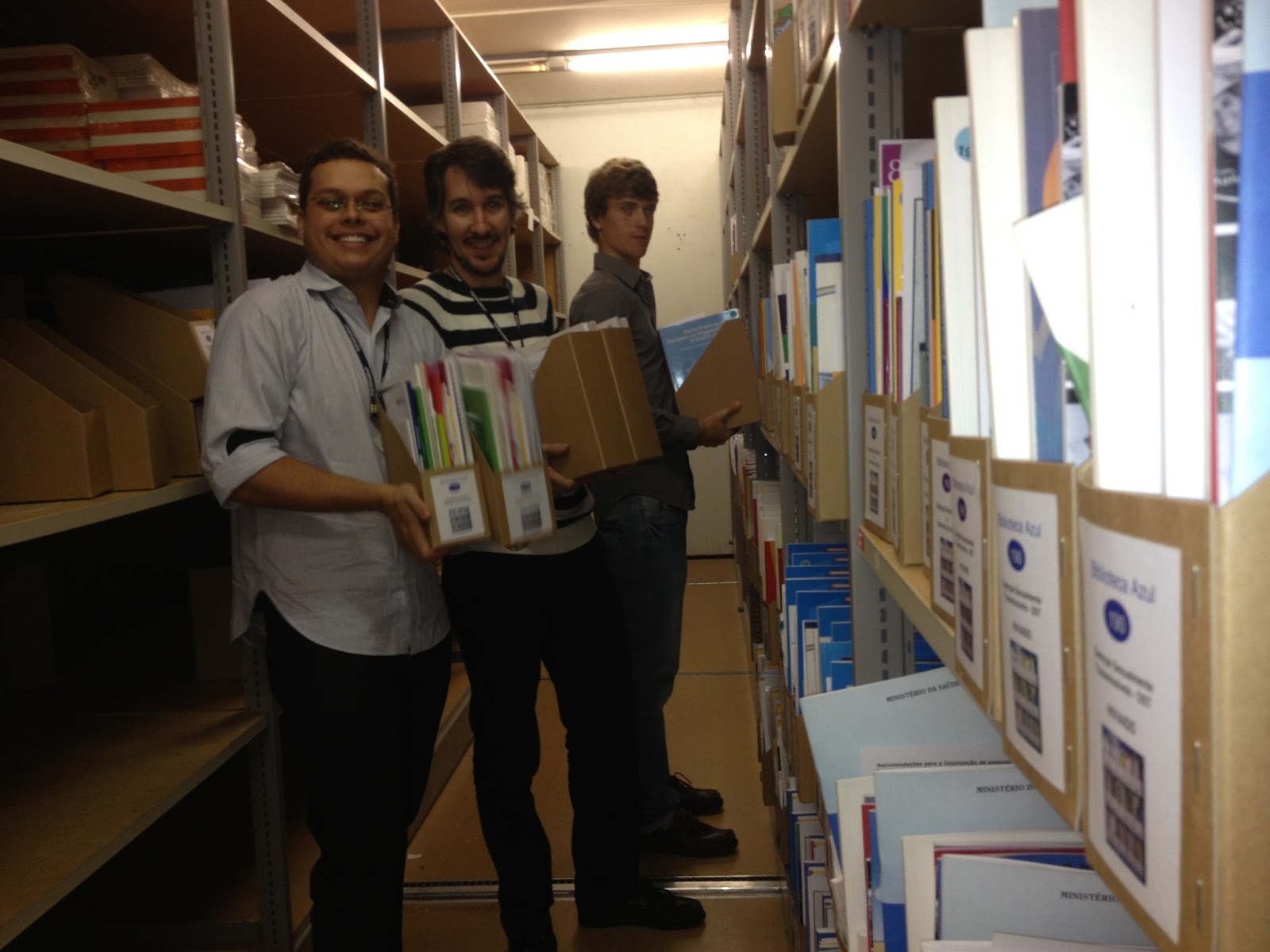 ePORTUGUÊSe: A Primeira Biblioteca Azul para o Brasil