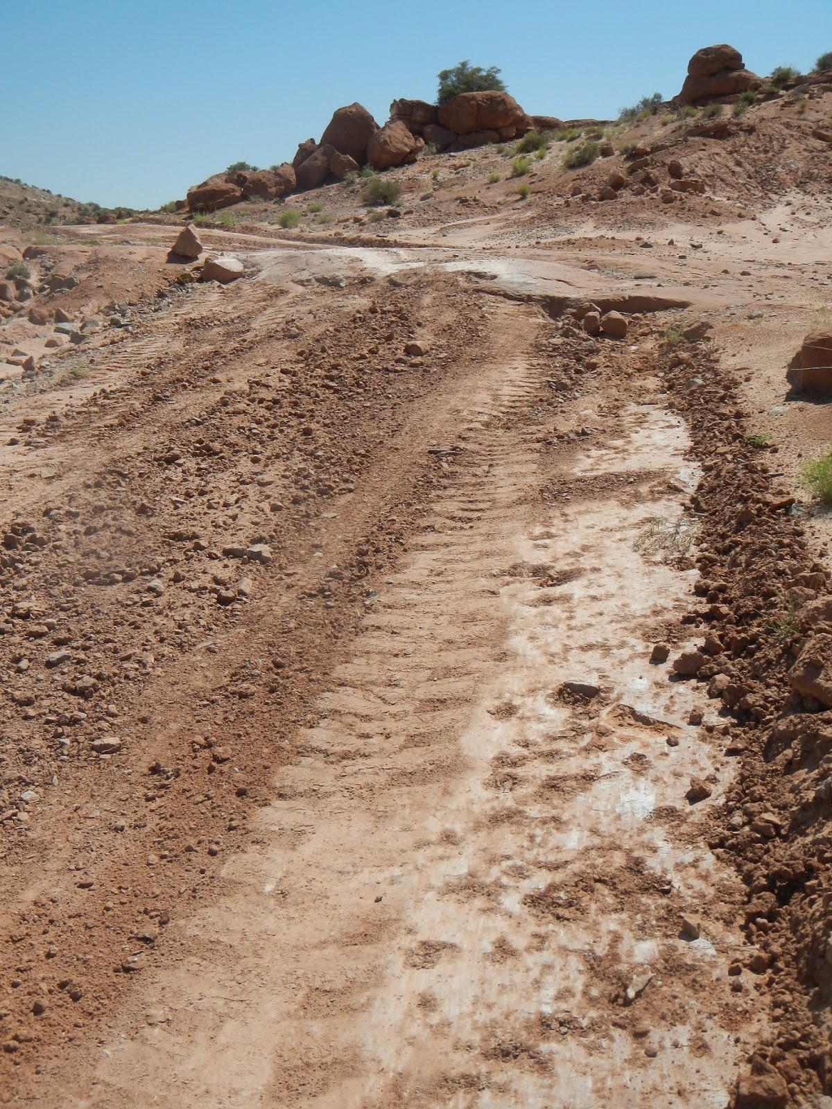 The Southwest Through Wide Brown Eyes: Recapture Pocket, a Hoodoo ...